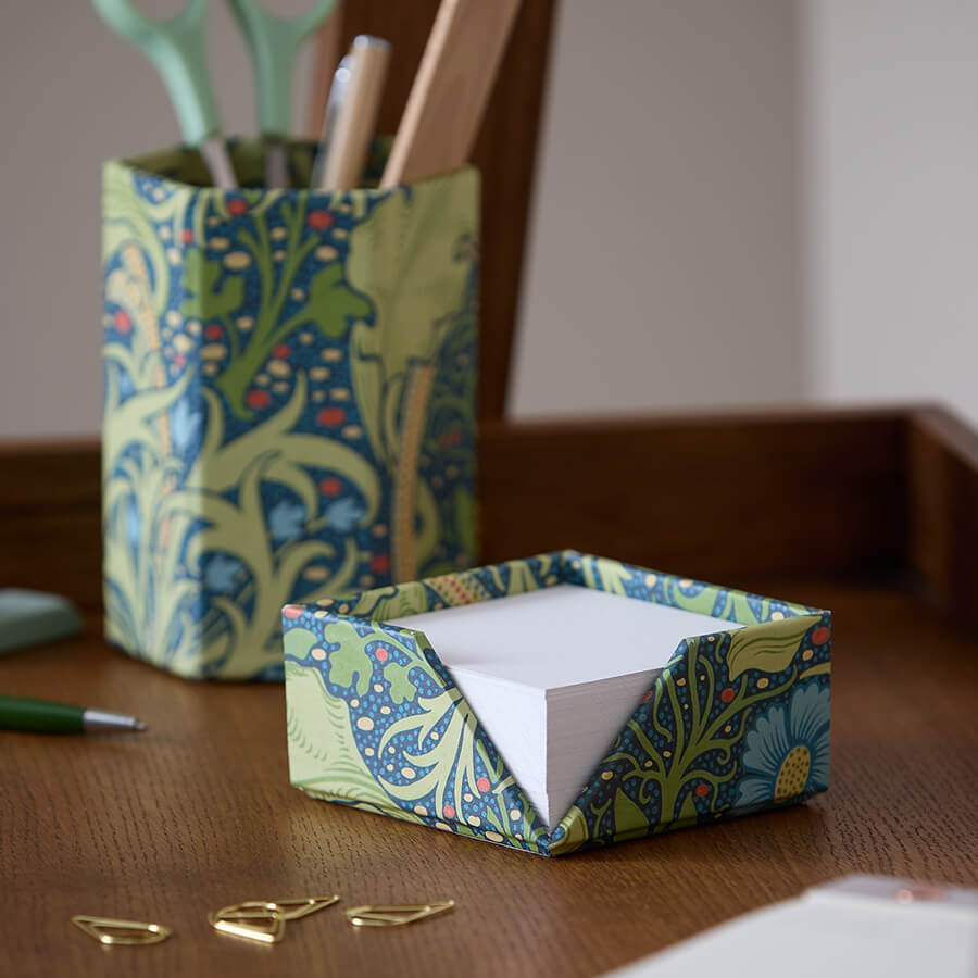 Pen Pots & Memos | Pretty Office & Desk Stationery | HARRIS & JONES LTD